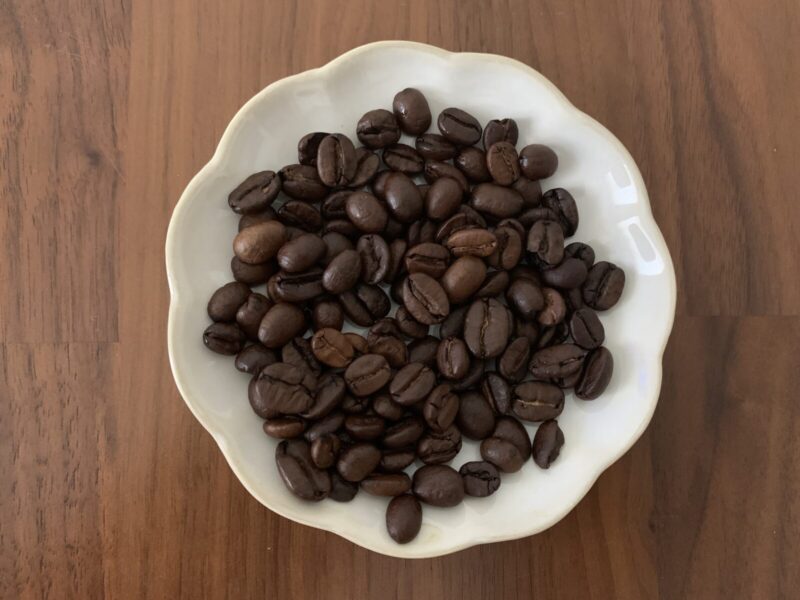 【本音レビュー】トップバリュのコーヒー豆はまずい？｜味や特徴についても紹介 | どりっぷらぼ
